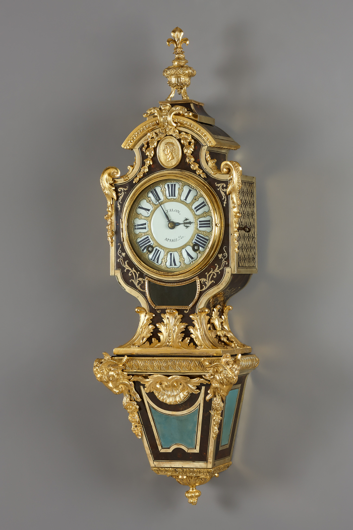 French Régence console clock, Talon | Kollenburg Antiquairs