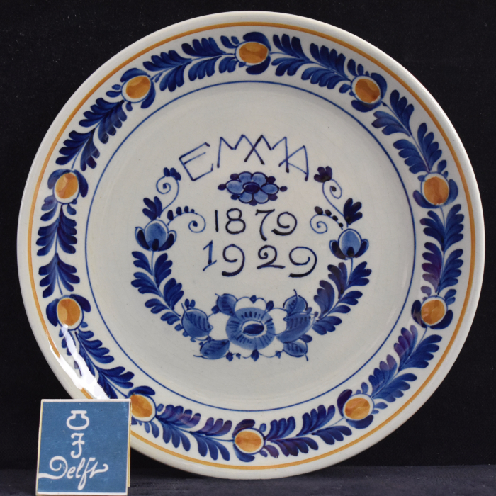 Small Dutch Blue & White Royal Delft Commemorative Plate Jubilee 50 Years Queen EMMA 1879 - 1929 ...