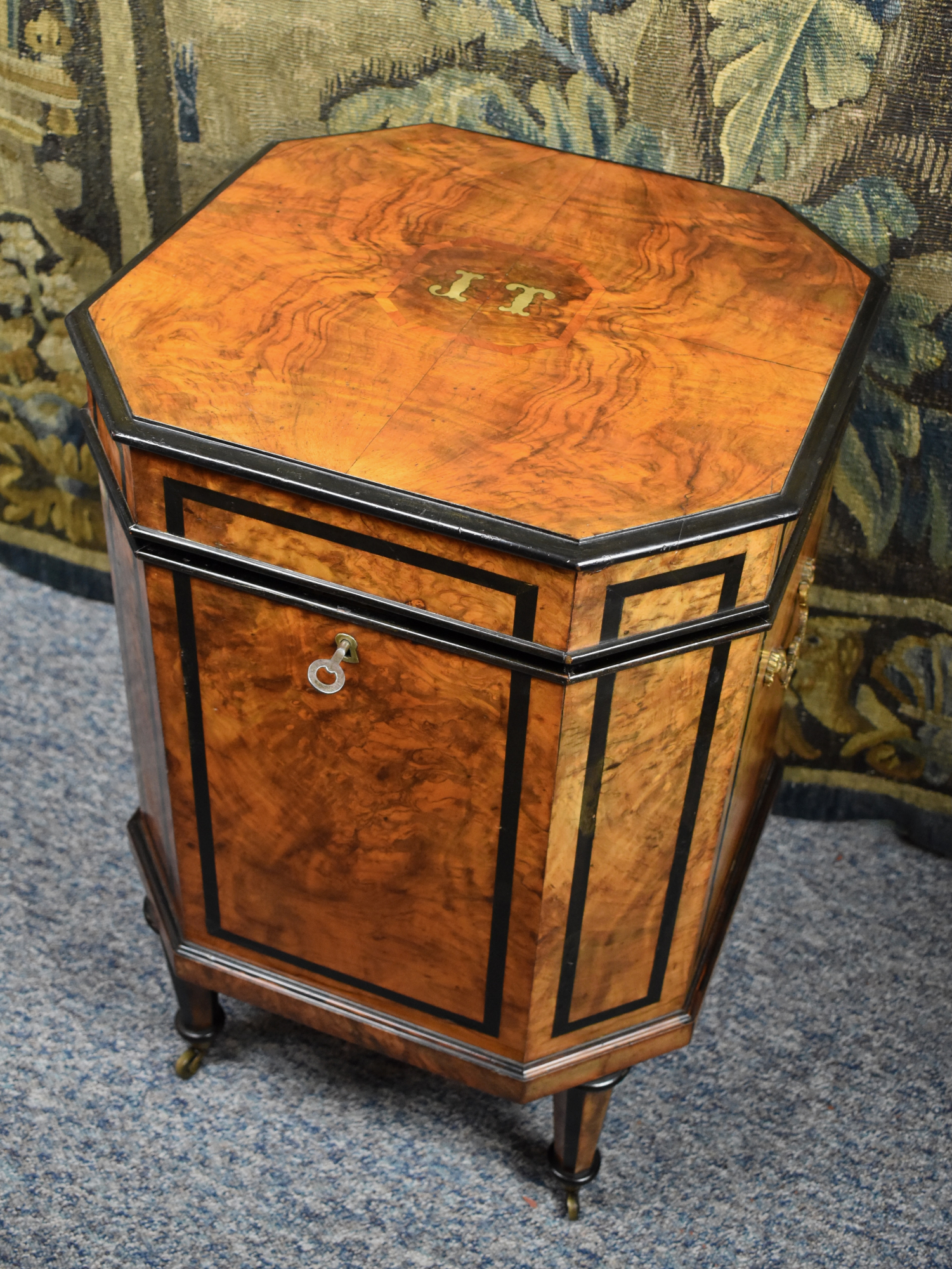 Antique English Victorian Burr-Walnut Cellarette / Wine Box | Hart