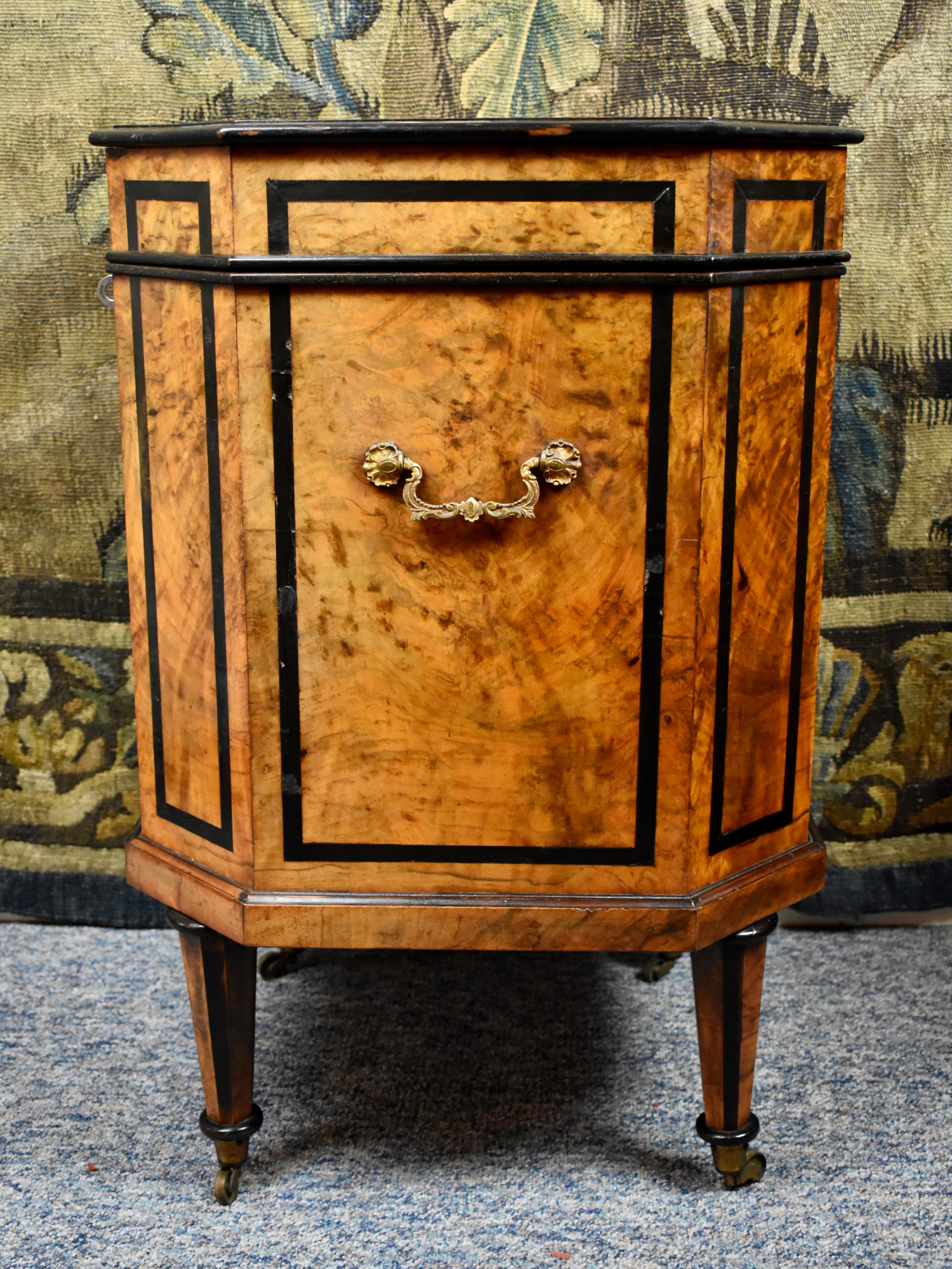 Antique English Victorian Burr-Walnut Cellarette / Wine Box | Hart