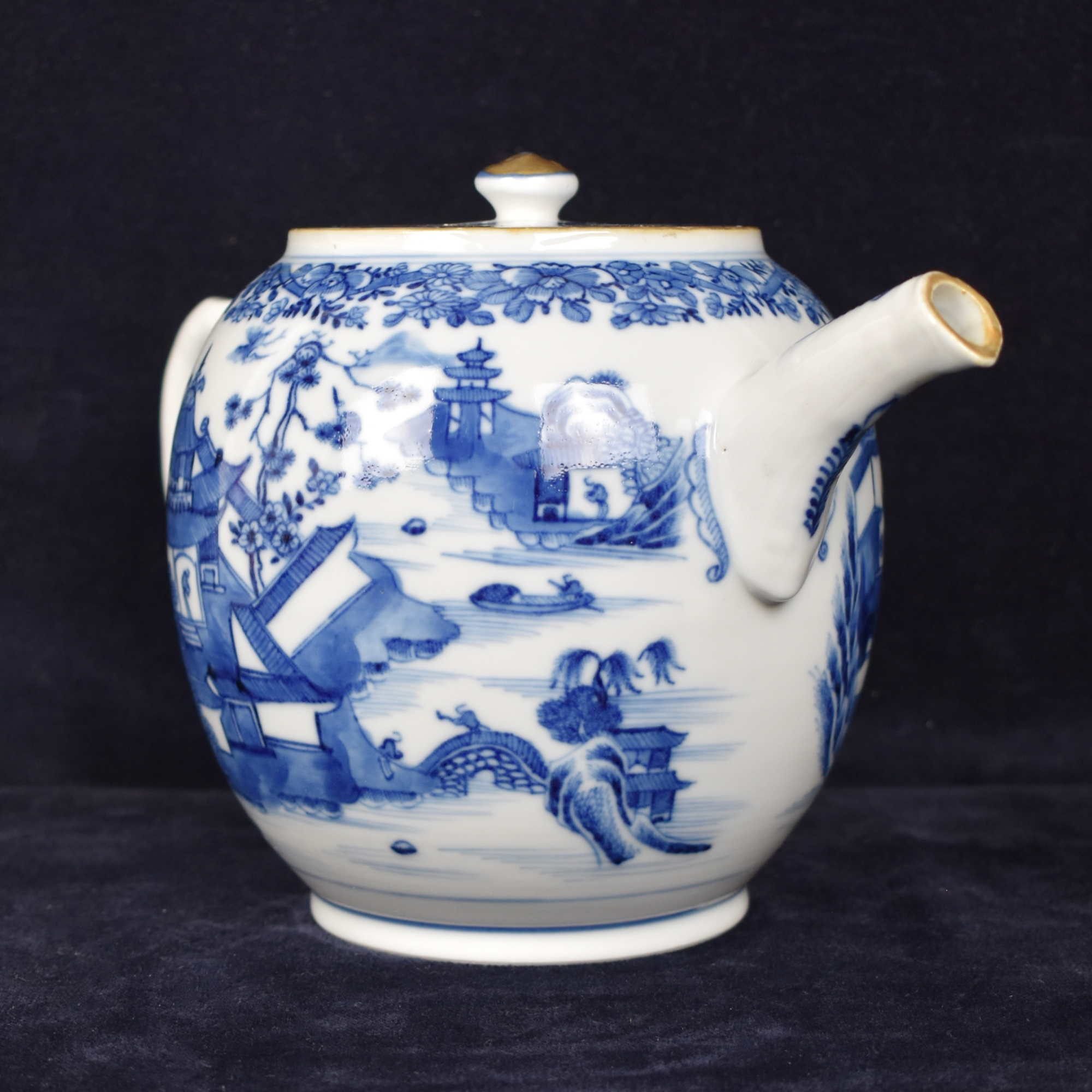 Antique Chinese Qianlong Blue & White Export Porcelain Teapot | Hart