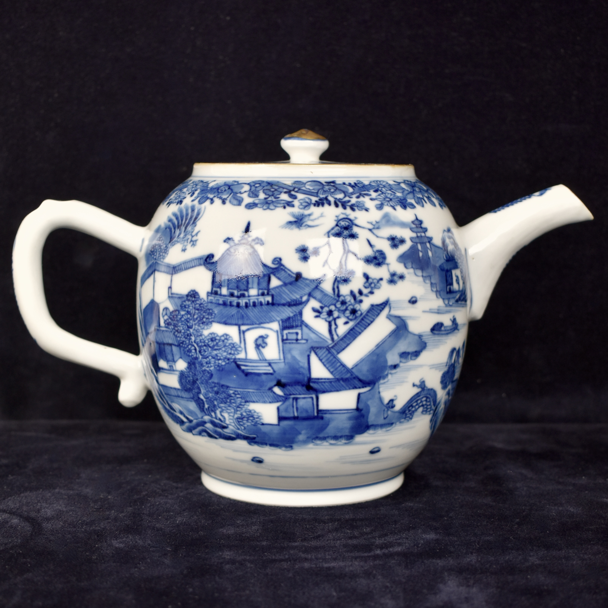 Antique Chinese Qianlong Blue & White Export Porcelain Teapot | Hart