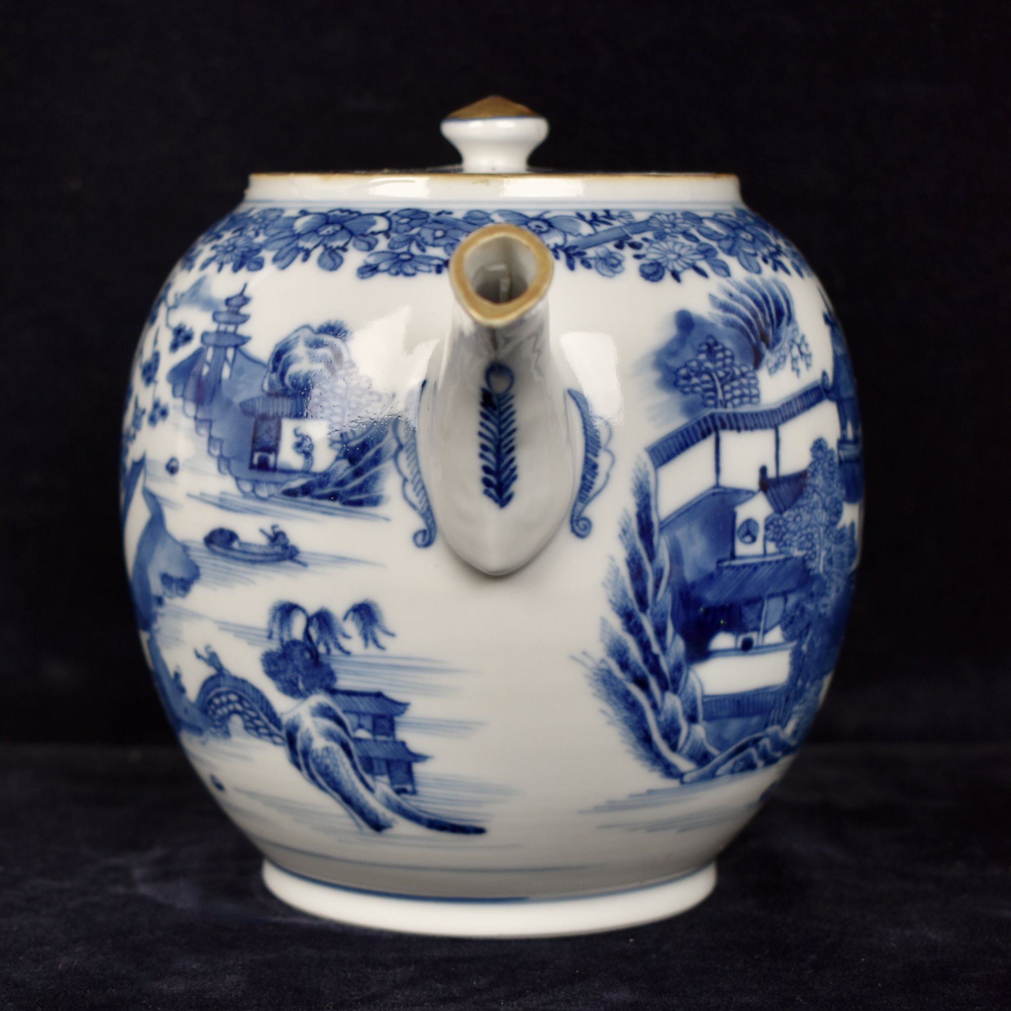 Antique Chinese Qianlong Blue & White Export Porcelain Teapot | Hart