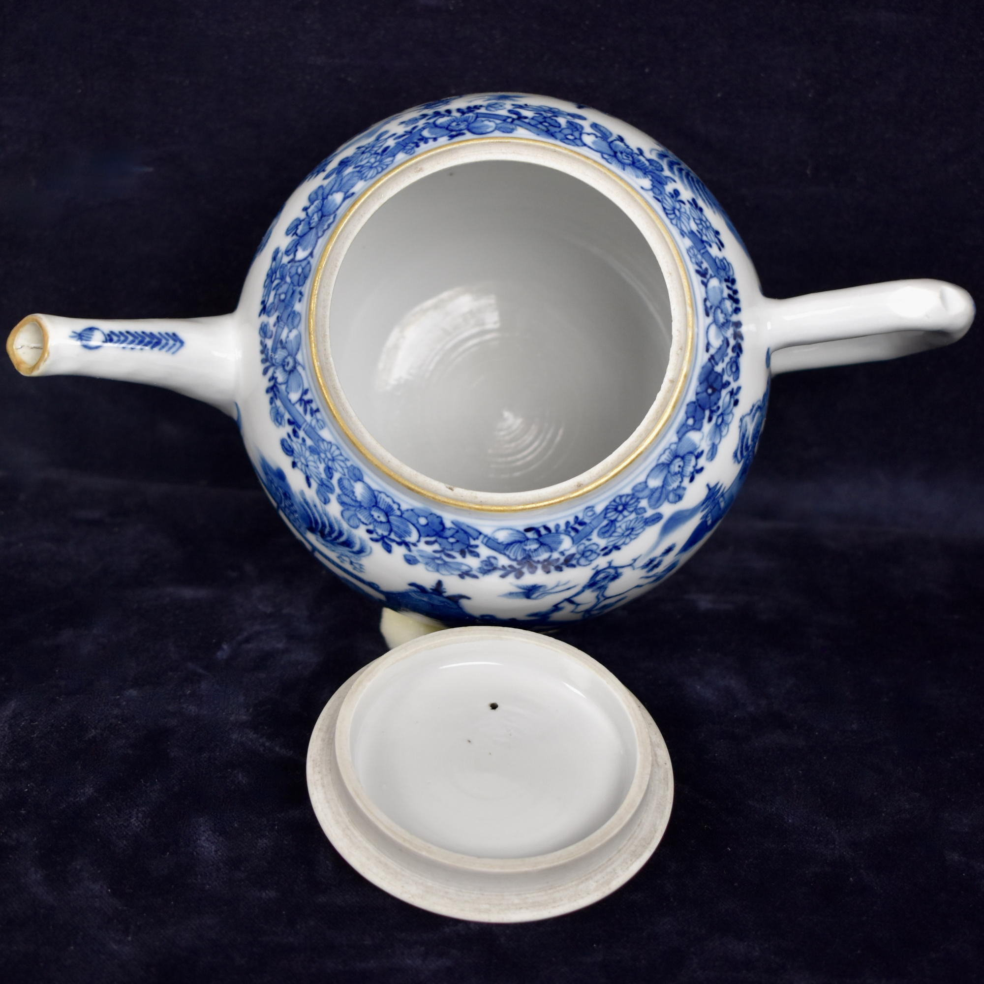 Antique Chinese Qianlong Blue & White Export Porcelain Teapot | Hart