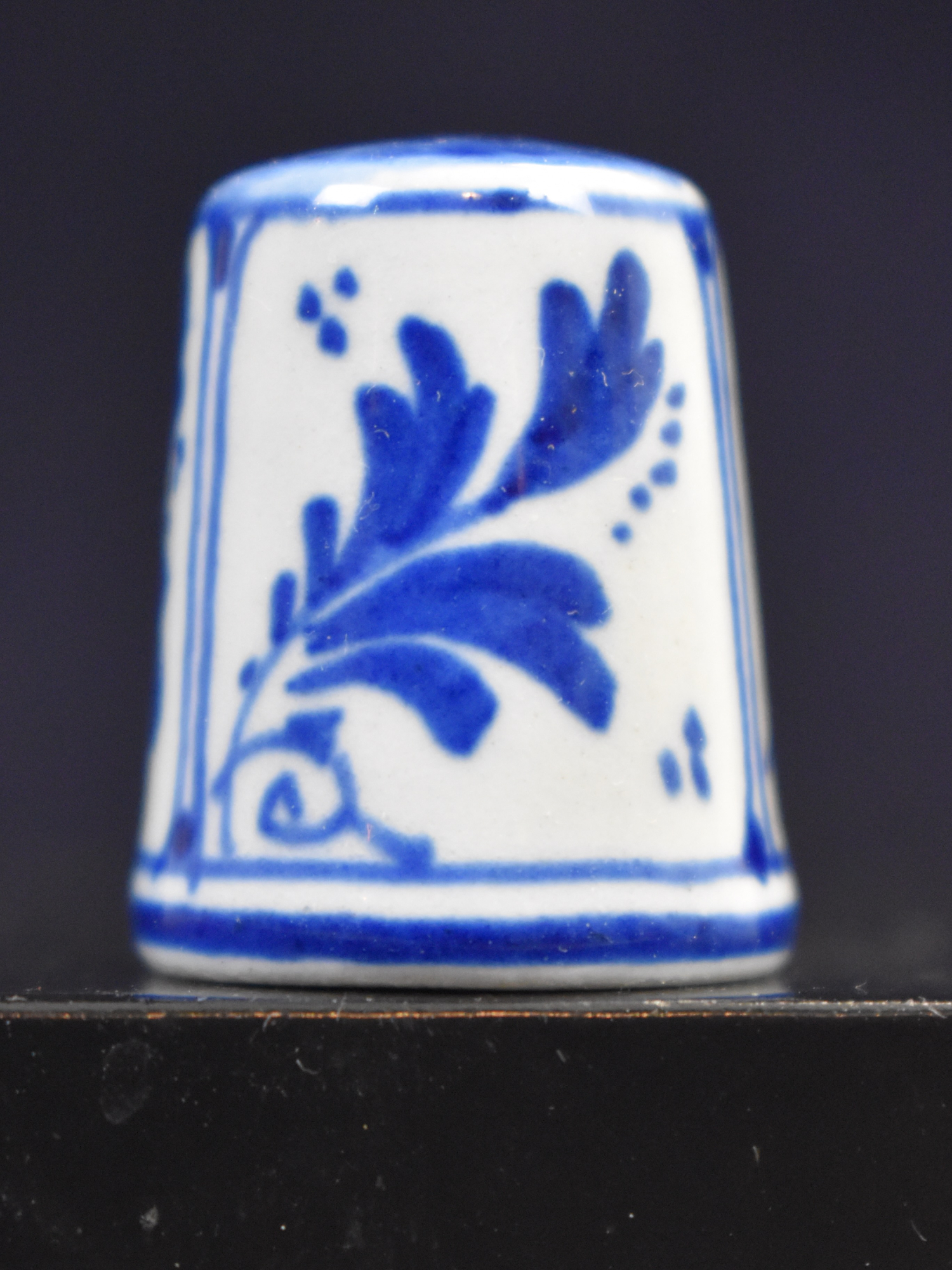 Dutch Blue & White Royal Delft Hand Painted Thimble. SOLD - ROYAL DELFT ...