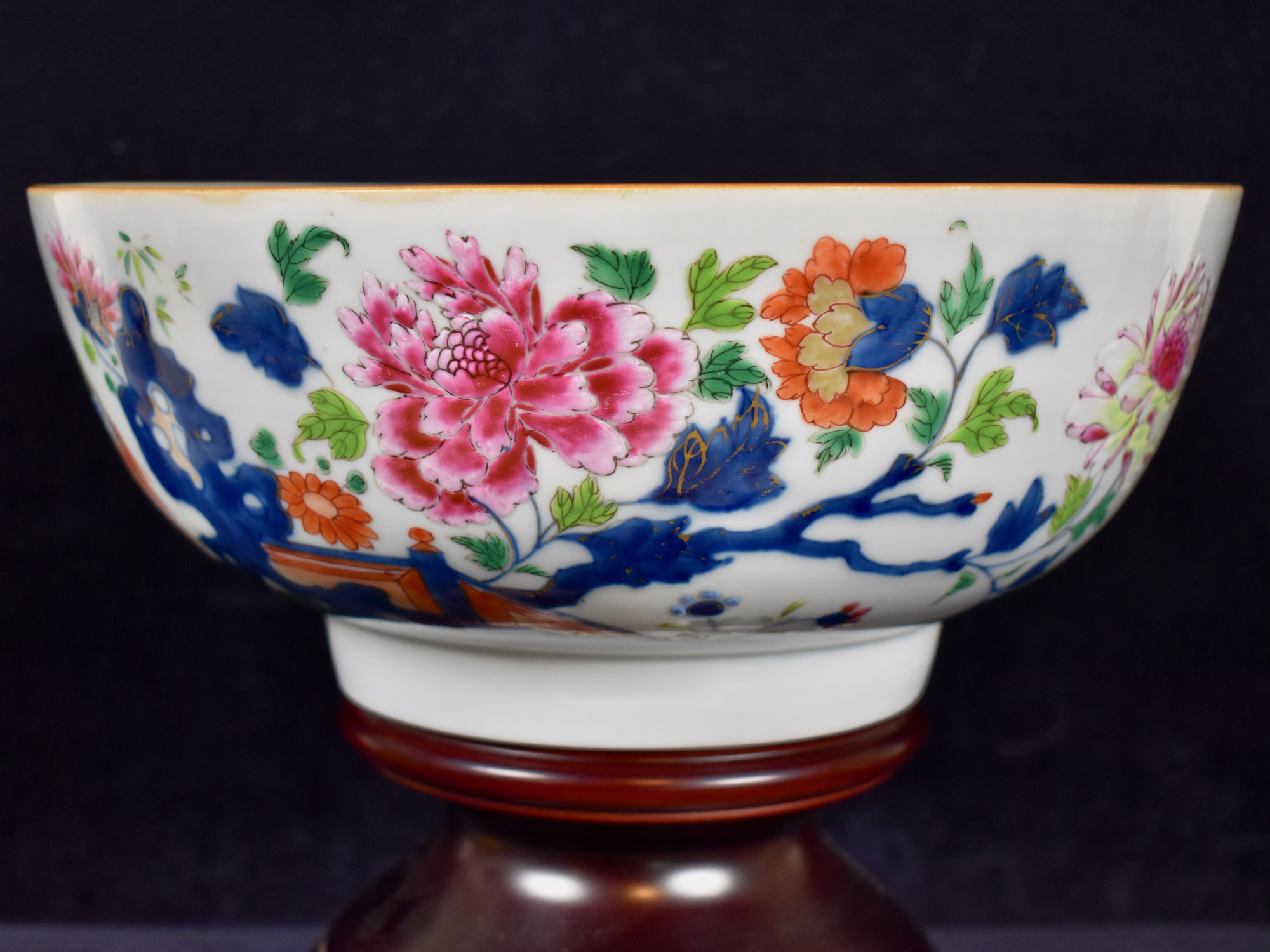 Antique Chinese 18th Century Qianlong Famille Rose Porcelain Bowl | Hart