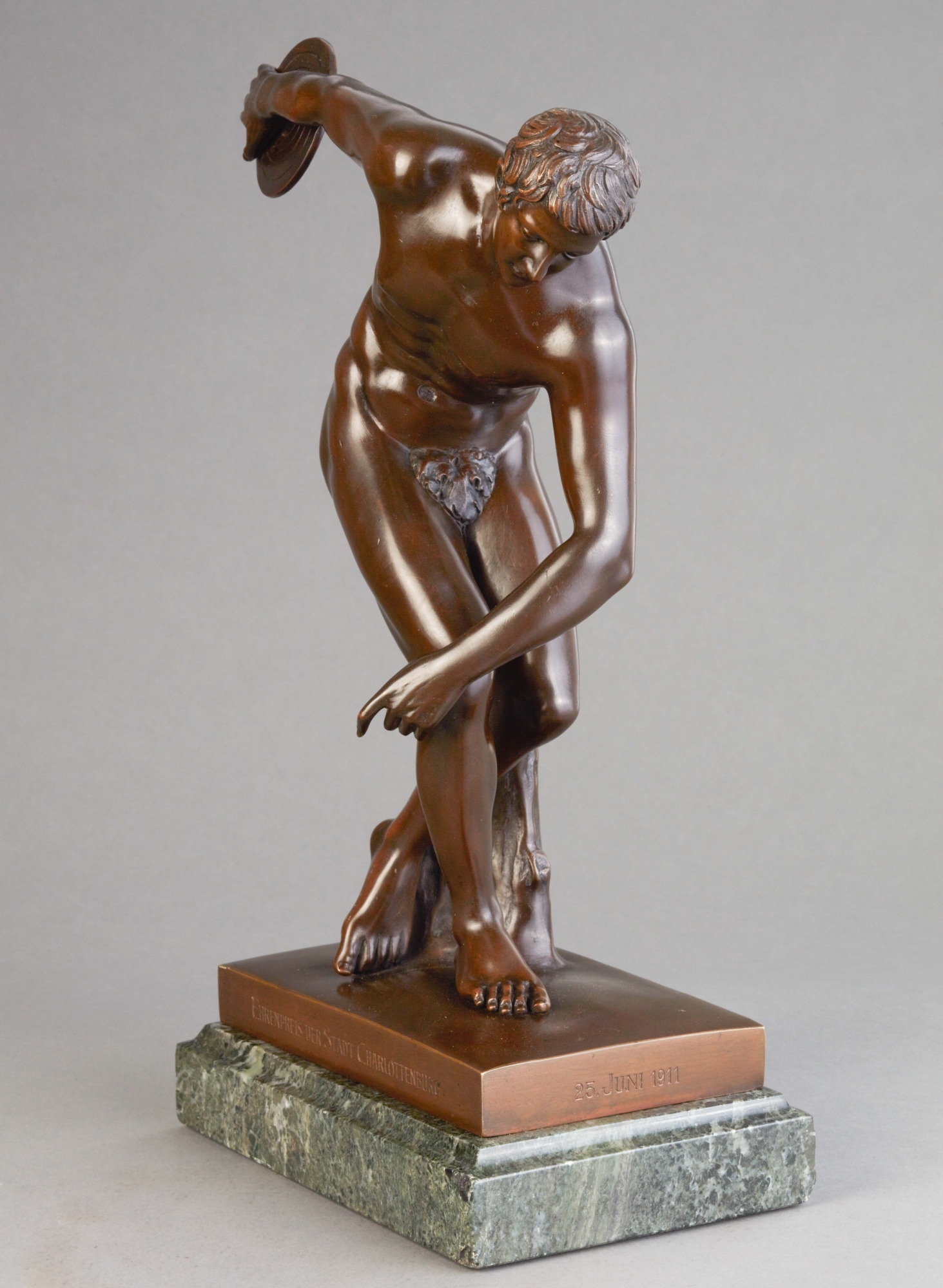 A high quality bronze of athlete Discus-thrower (discobolus), circa ...