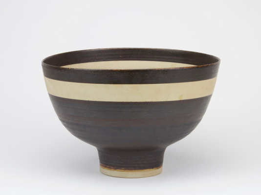 Lucie Rie, turned footed bowl, with stamped mark LR at the bottom ...