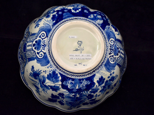 Large Dutch Blue & White Royal Delft Hand Painted Bowl - 1951. SOLD ...