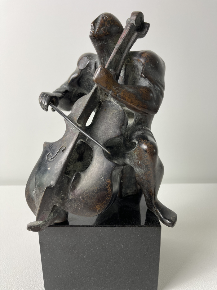 Fons Bemelmans, bronze sculpture, 'cellist' - Fons Bemelmans | Kunstconsult