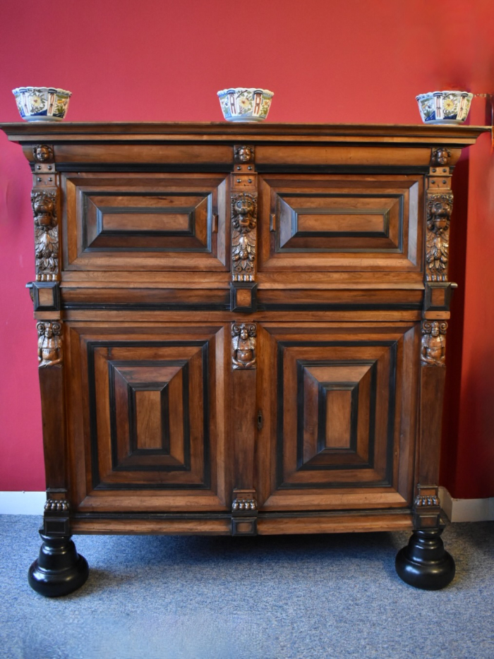 Dutch 17th Century Baroque Cupboard. Zeeuwse Kast. SOLD | Hart