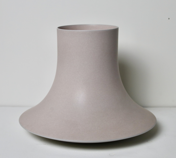 Geert Lap, steengoed, grijs geglazuurd, 1985 - Geert Lap | Kunstconsult