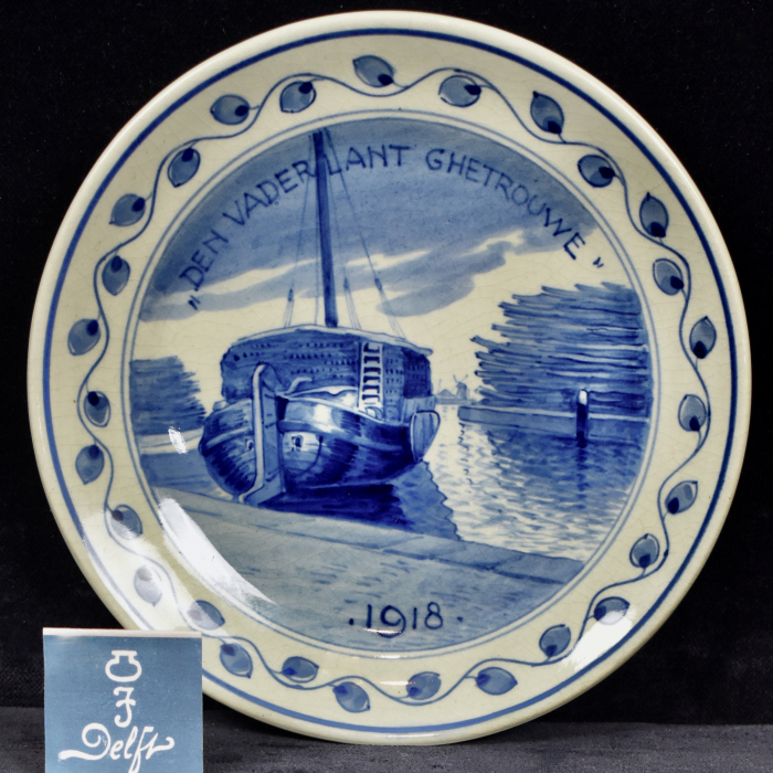 Antique Dutch Blue & White Royal Delft Great War Plate - 1918. DEN ...