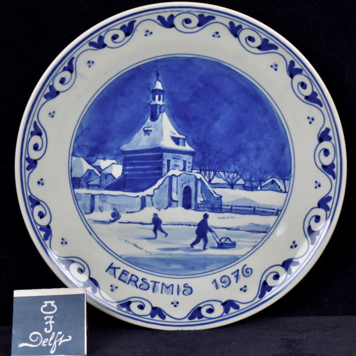 Small Dutch Blue & White Royal Delft Christmas Plate. Gorinchem Dalem ...
