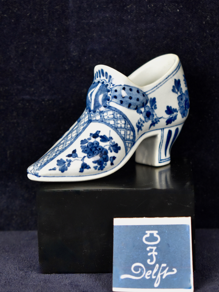 Rare Antique Blue & White Royal Delft Hand Painted Shoe - 1886. SOLD ...