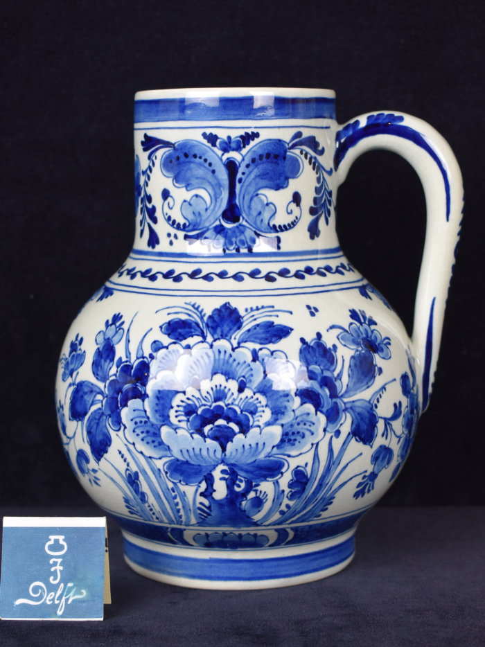 Large Dutch Blue & White Royal Delft Jug - 1952 - ROYAL DELFT - DE ...