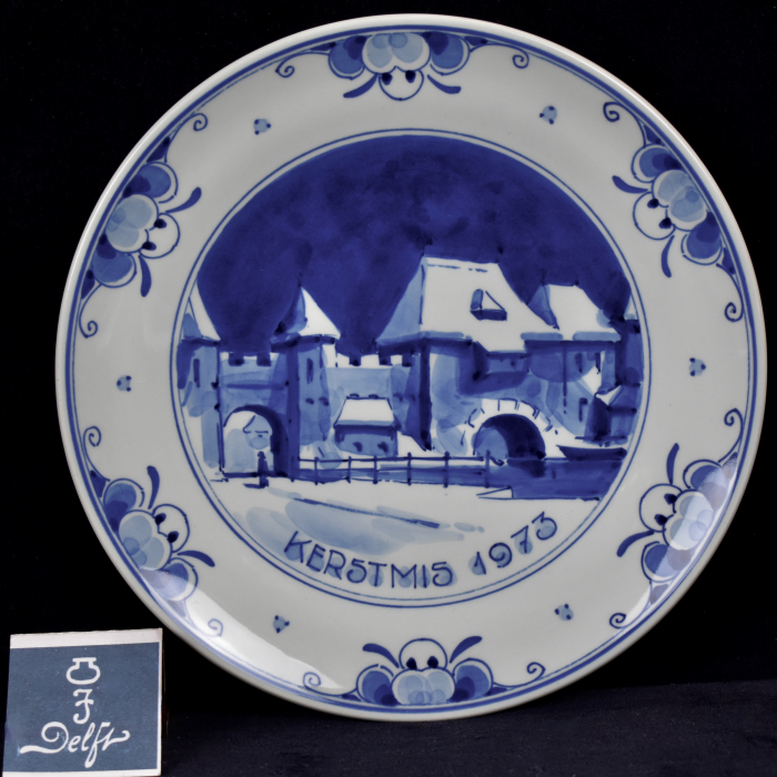 Dutch Blue & White Royal Delft Christmas Plate Gateway Amersfoort ...